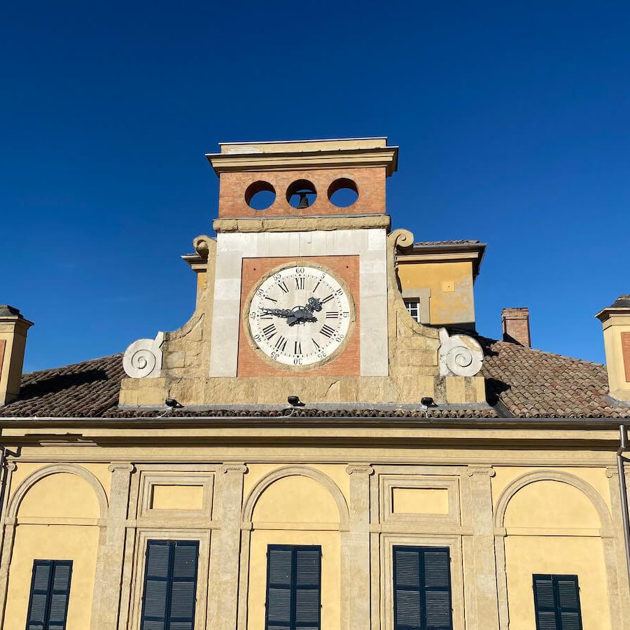 Palazzo Ducale - Parma - Electrical Dado